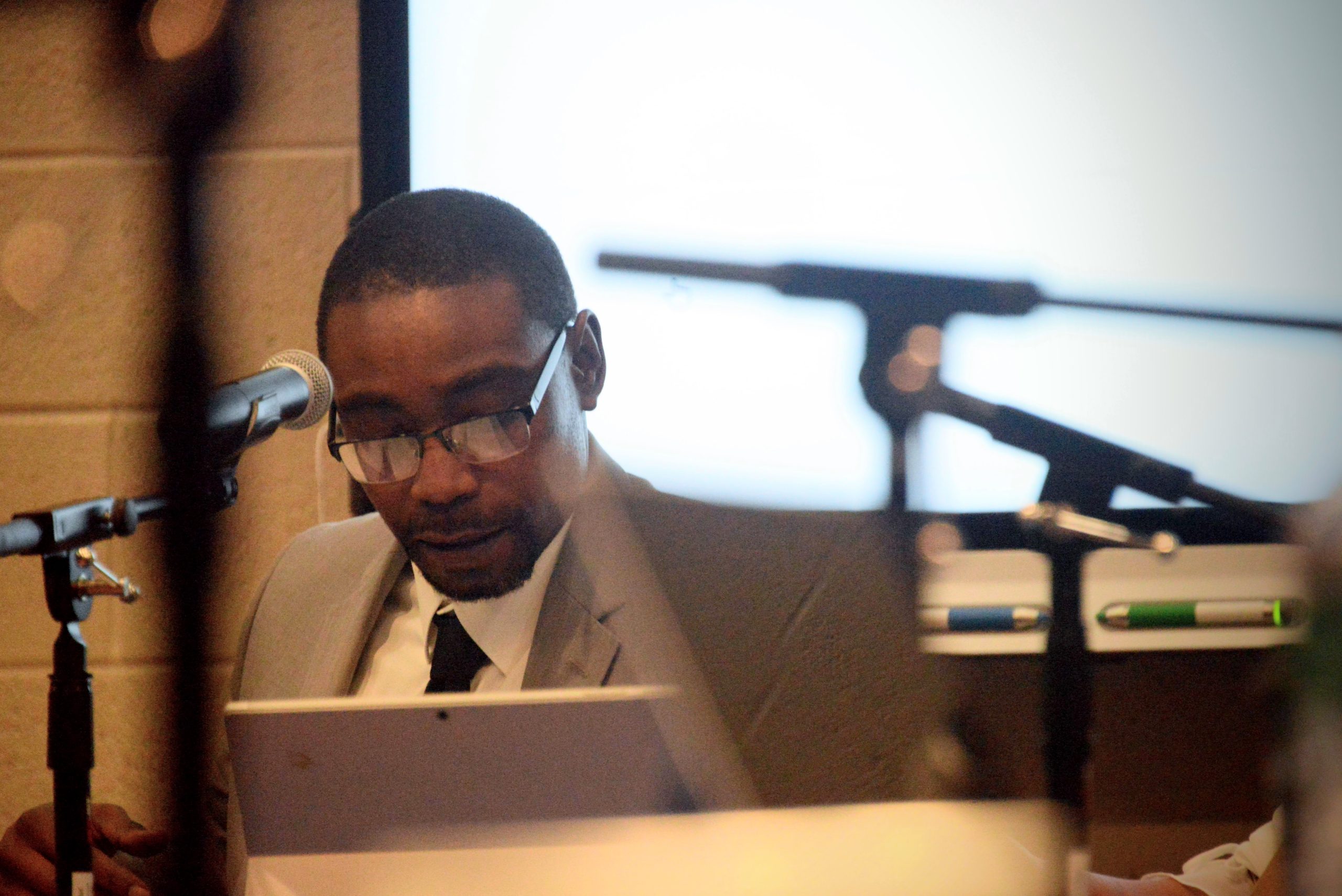 Flint Board of Ed selects new officers – Flint Beat