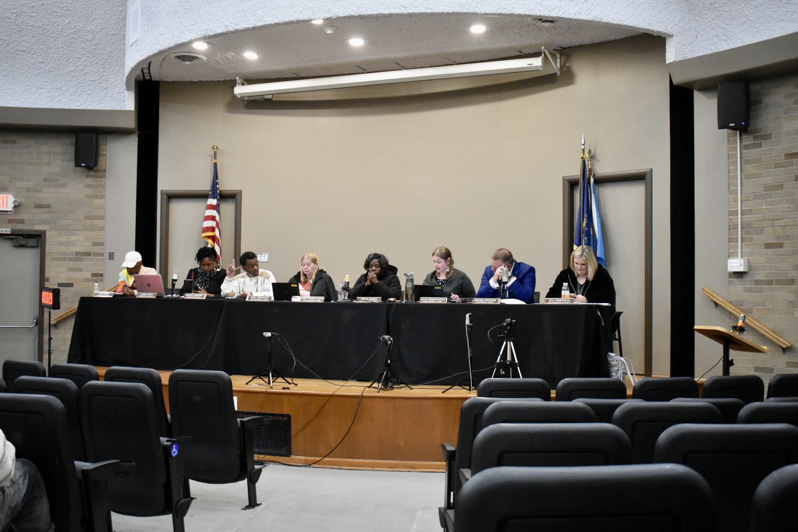 Flint City Council approves additional settlement payouts in ...